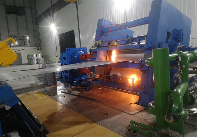Aluminum casting and Rolling Machine